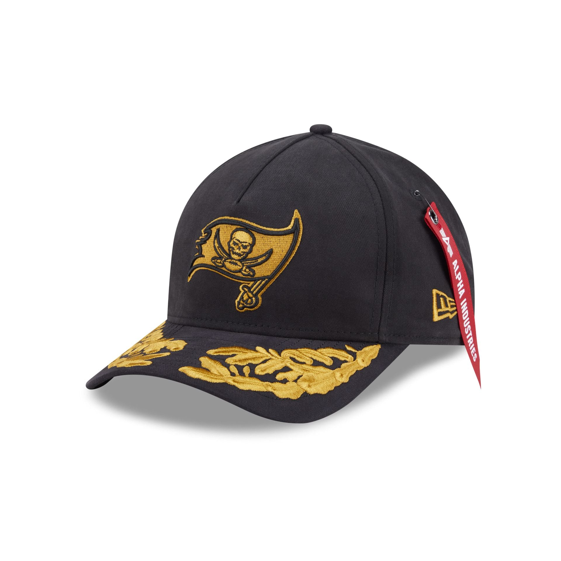 Alpha Industries x Tampa Bay Buccaneers Black 9FORTY M-Crown A-Frame S ...